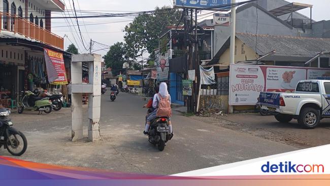 Patung Tani di Sukatani Depok Hancur Diduga Ditabrak, Polisi Cek CCTV