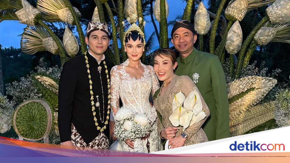 Ayu Dewi Luruskan Disebut Tegur Gisel di Nikahan Luna Maya