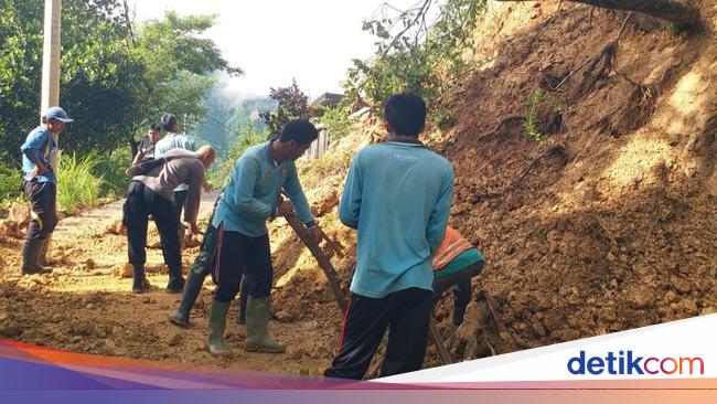 Hujan Dua Hari, Tanah Longsor-Pohon Tumbang Landa Karangasem