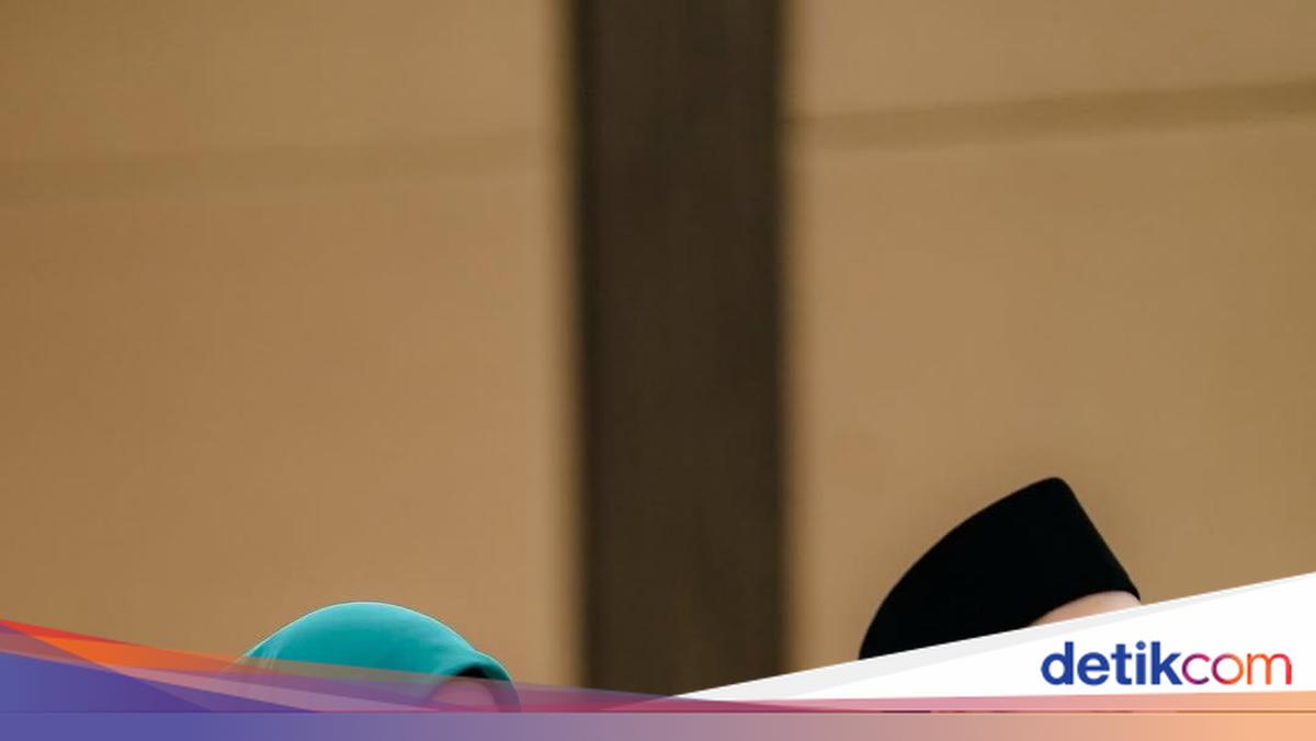 Foto: 8 Gaya Syahnaz Dilantik Jadi Ketua PKK Kabupaten Bandung Barat