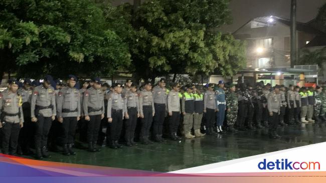 Polda Metro Gelar Operasi Berantas Jaya Tindak Aksi Premanisme di Jakbar