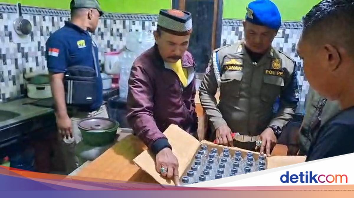 3.819 Botol Miras di Probolinggo Disita, Pemiliknya Kabur