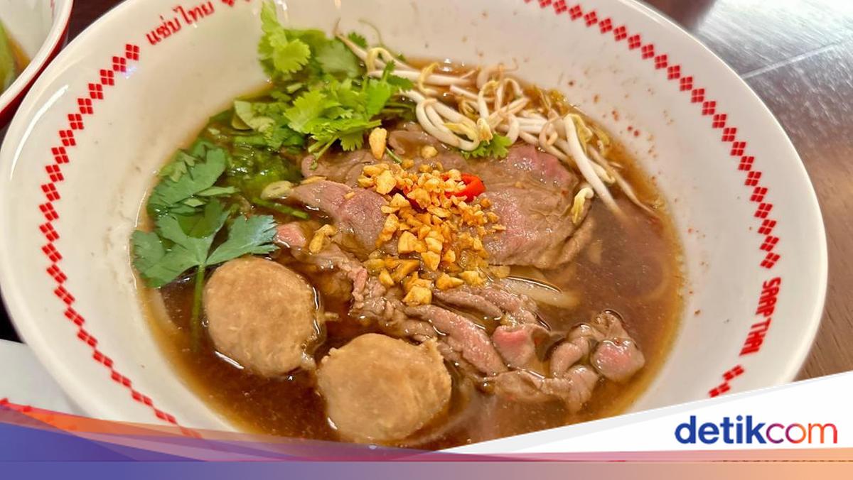 Saap Thai: Slurpp! Boat Noodle Segar dengan Topping Wagyu Juicy