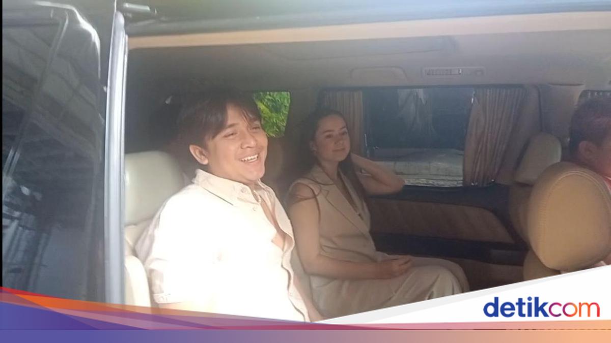 Vika Kolesnaya Hamil, Billy Syahputra: Dia Suka Makan Daging