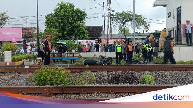 Kronologi KA Malioboro Ekspres Tabrak 7 Motor Tewaskan 4 Orang di Magetan