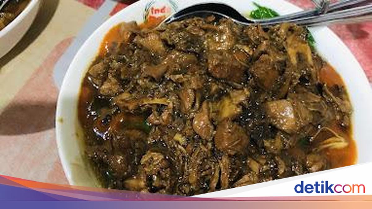 Jualan Mie Ayam Pakai Mie Instan, Penjual Ini Cuan Banyak!