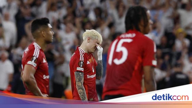 Tak Ada Perayaan Juara di Kota Manchester Tahun Ini