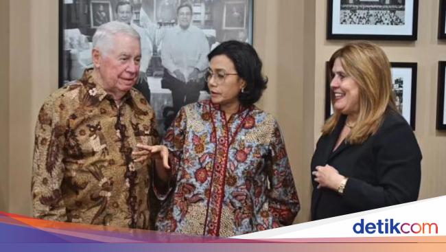 Momen Akrab Sri Mulyani dengan Bos Freeport