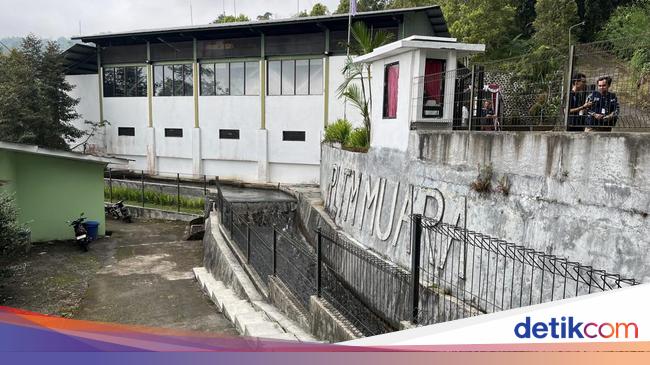 Senangnya Warga Desa Sambangan Nikmati Listrik dari PLMTH Muara Panji