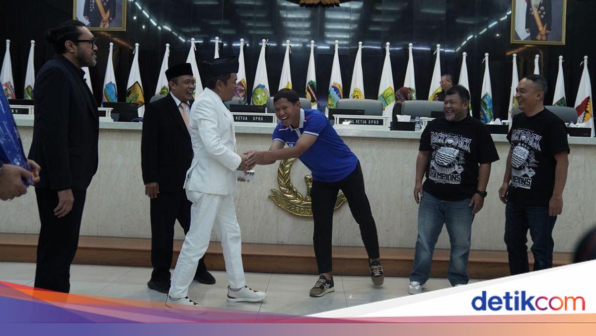 Adam Alis di Bandung: Disangka Eka Ramdani-'Tersakiti' Dedi Mulyadi