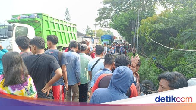 Laka Maut Probolinggo Tewaskan 4 Orang Diduga Sopir Truk Lalai