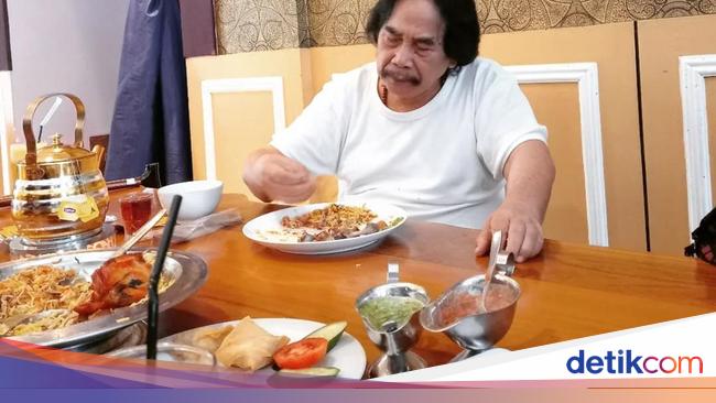 Jaja Miharja Doyan Pecak Gurame hingga Sayur Besan khas Betawi
