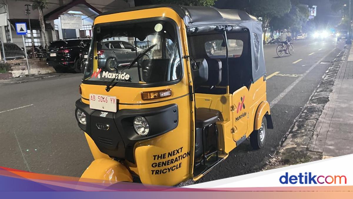 Jadi Driver Bajaj Maxride di Jogja, Darsono Sewa Rp 75 Ribu Per Hari