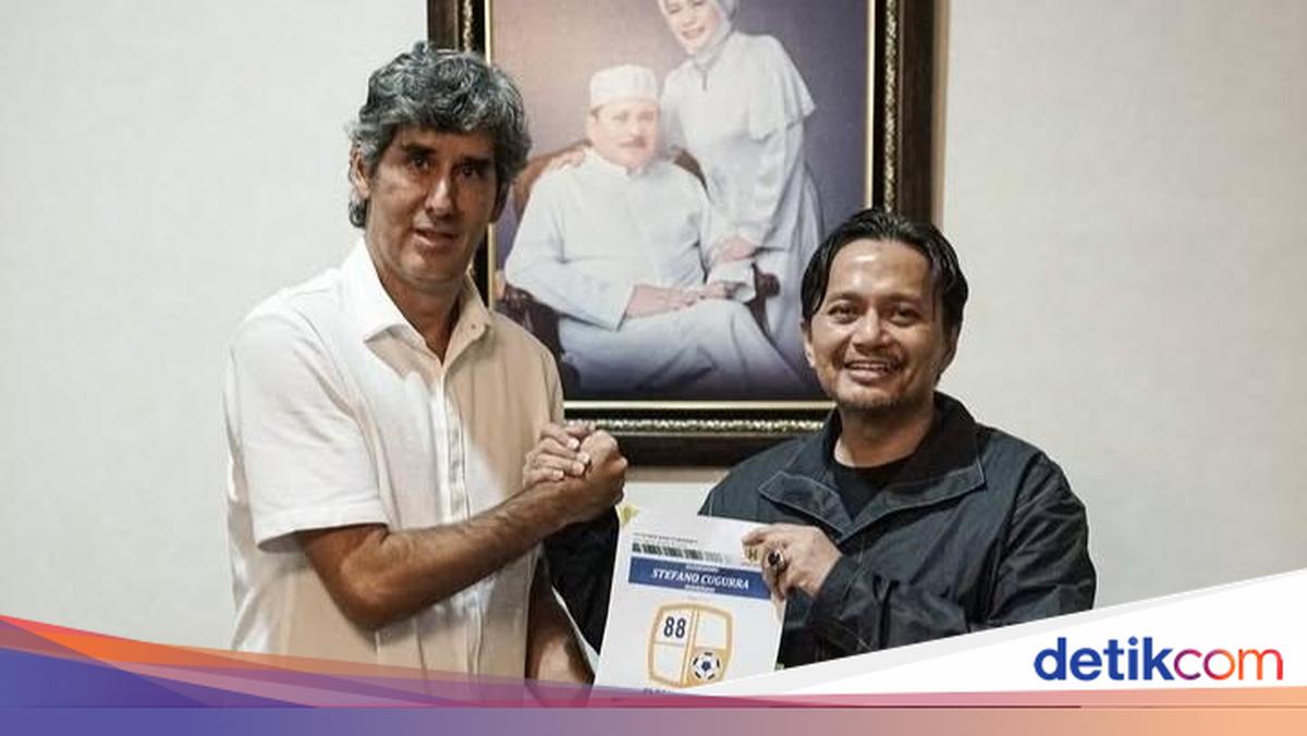 Heboh Teco Latih Barito Putera di Liga 2, Ternyata Sudah WNI