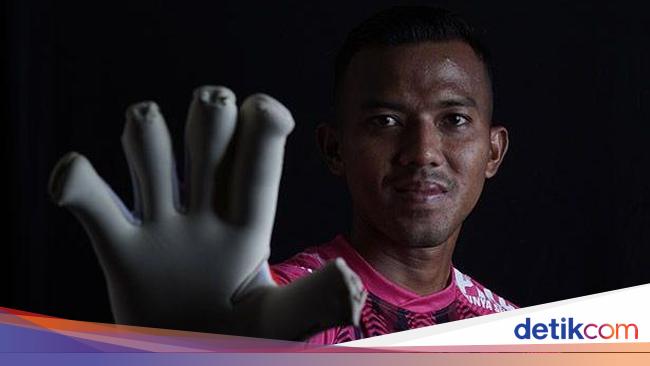 Kiper Persib yang Tersisa Usai Ditinggalkan Kevin Ray Mendoza
