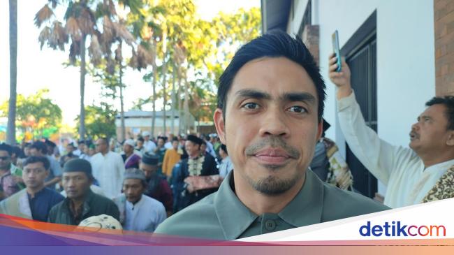 Ditto Percussion dan Ayudia Bing Slamet Rayakan Idul Adha di Bali