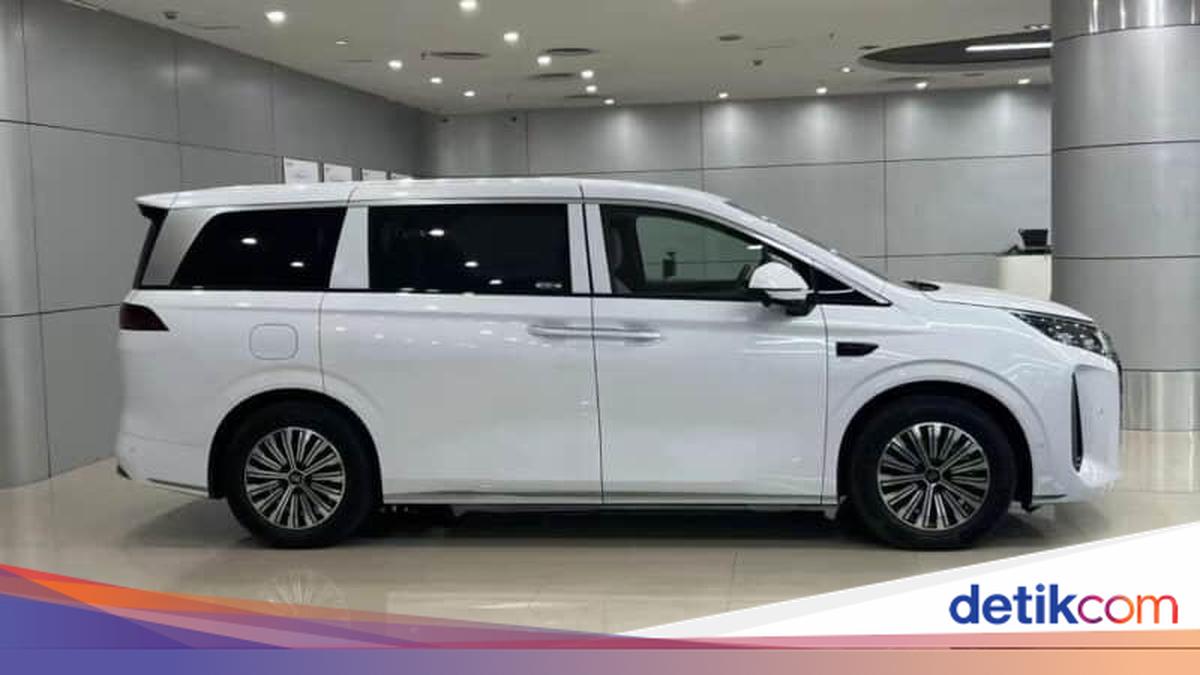 Lebih Murah dari Denza D9, Ini MPV Mewah M9 yang Didaftarkan BYD di Indonesia