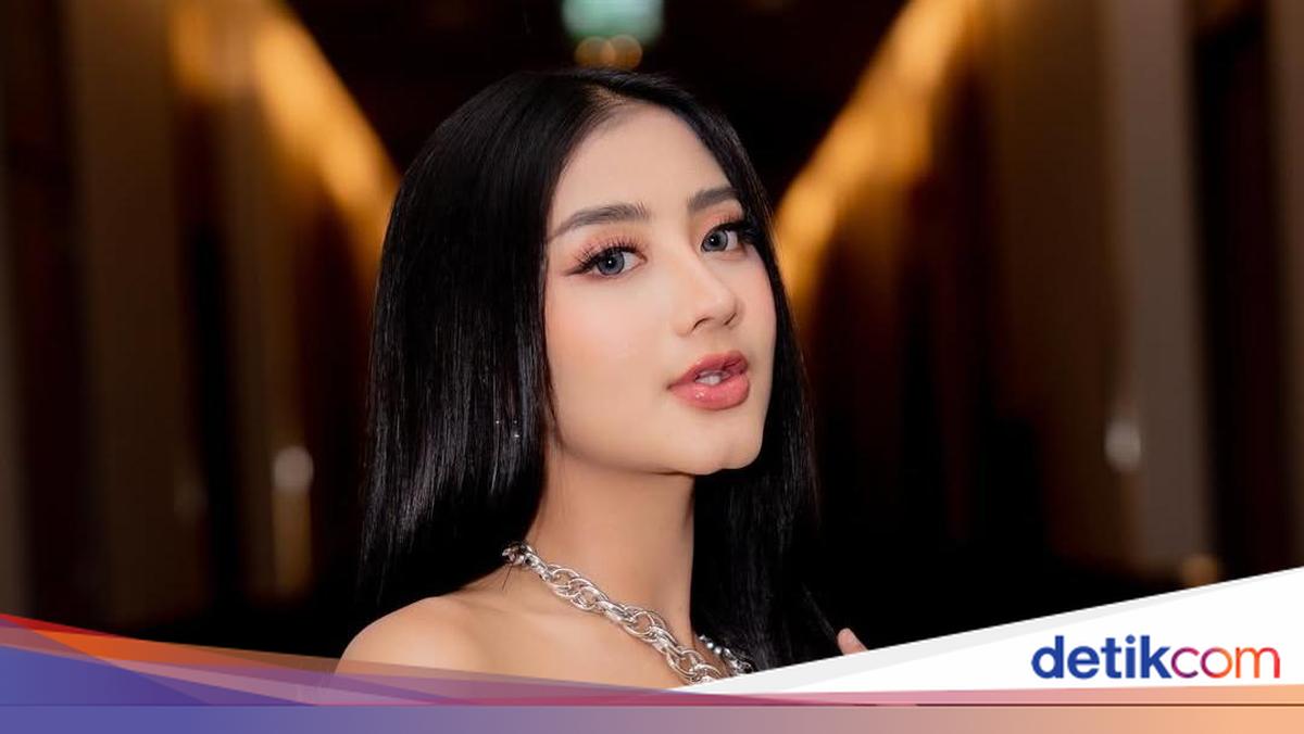 6 Fakta Dagu Belah Ghea Youbi, Warisan Genetik yang Bikin Wajah Makin Manis