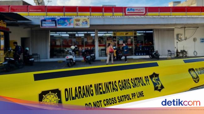 Minimarket Wajib Punya Jukir Resmi, Ini Detail Perda Parkir Surabaya