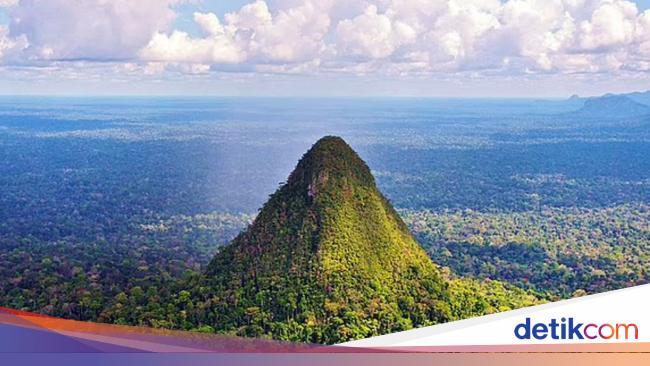 Puncak Aneh Cerro El Cono Diyakini Piramida Tersembunyi di Hutan Amazon