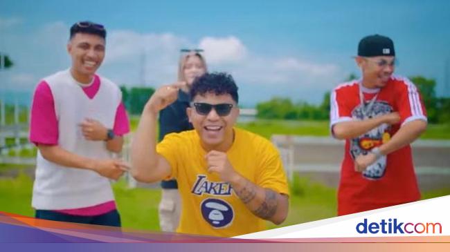 Lirik Lagu Tabola Bale oleh Silet Open Up yang Viral di Medsos