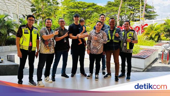 Emil Audero dan Kevin Diks Nikmati Liburan di Lombok