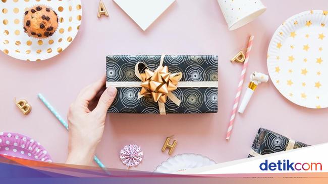 20 Ide Kado Ulang Tahun untuk Pacar yang Sederhana, Berkesan, dan Bikin ...