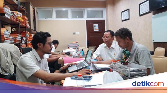 Nyambi Jadi Mafia Tanah, Notaris di Gresik Ditangkap