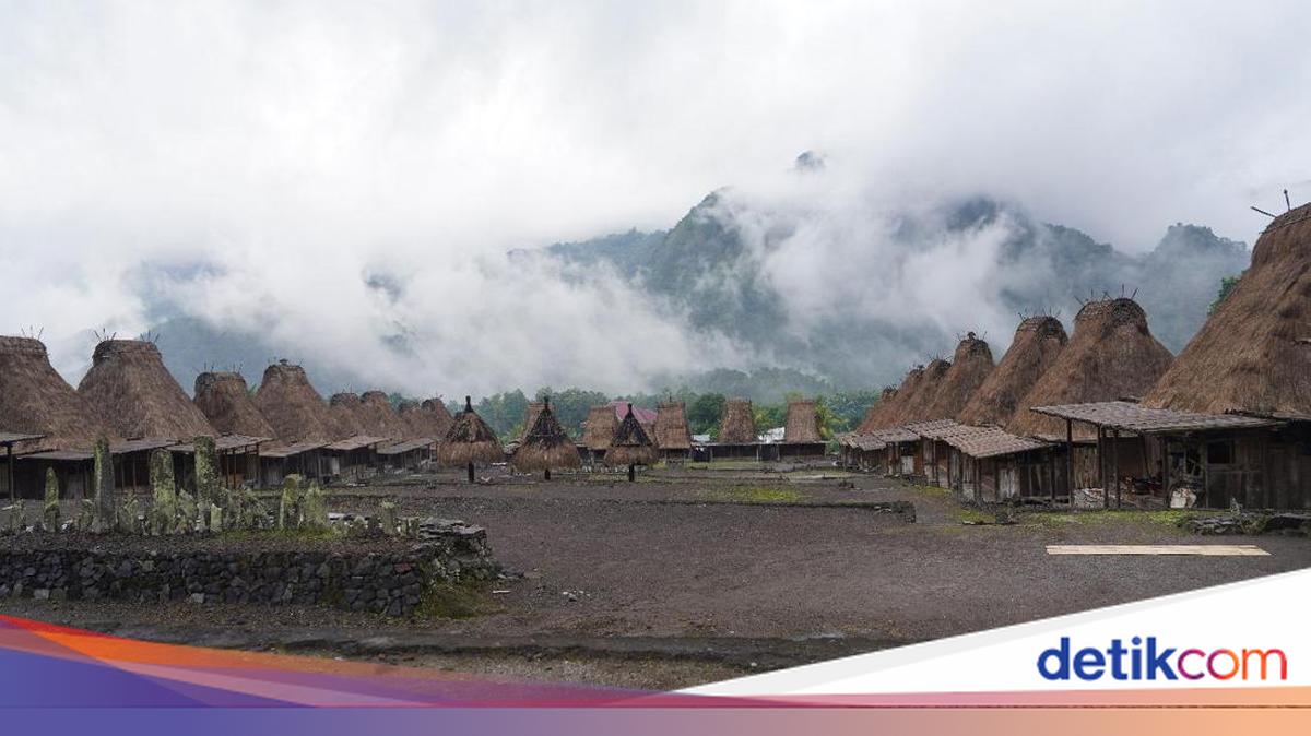 Eksotisme Kampung Adat Gurusina, Permata Budaya di Lereng Gunung Inerie