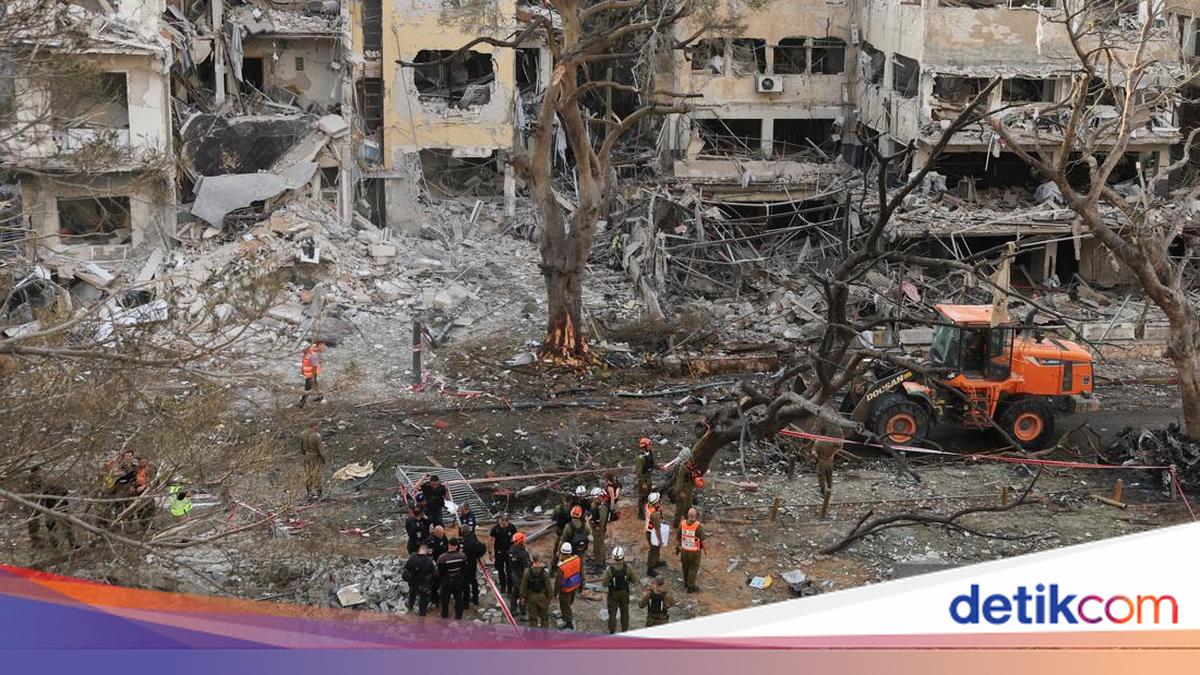 Warga Israel Nangis Dirudal Iran, Netizen Ramai Mencibir