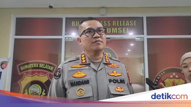 Miliki Senpira dan Edarkan Sabu, Pria Asal Medan Ditangkap di Banyuasin