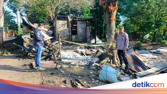 Rumah Kayu di Palembang Terbakar, Polisi Selidiki Penyebabnya