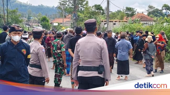 94 Polisi Kawal Ketat Pemakaman Komang Alam Korban Tewas di Arena Tajen