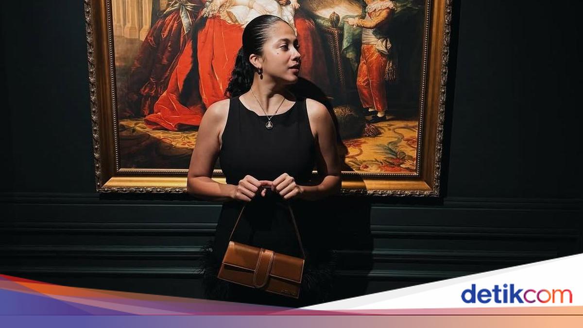 Cantiknya Sitha Marino yang Kini Lebih Langsing