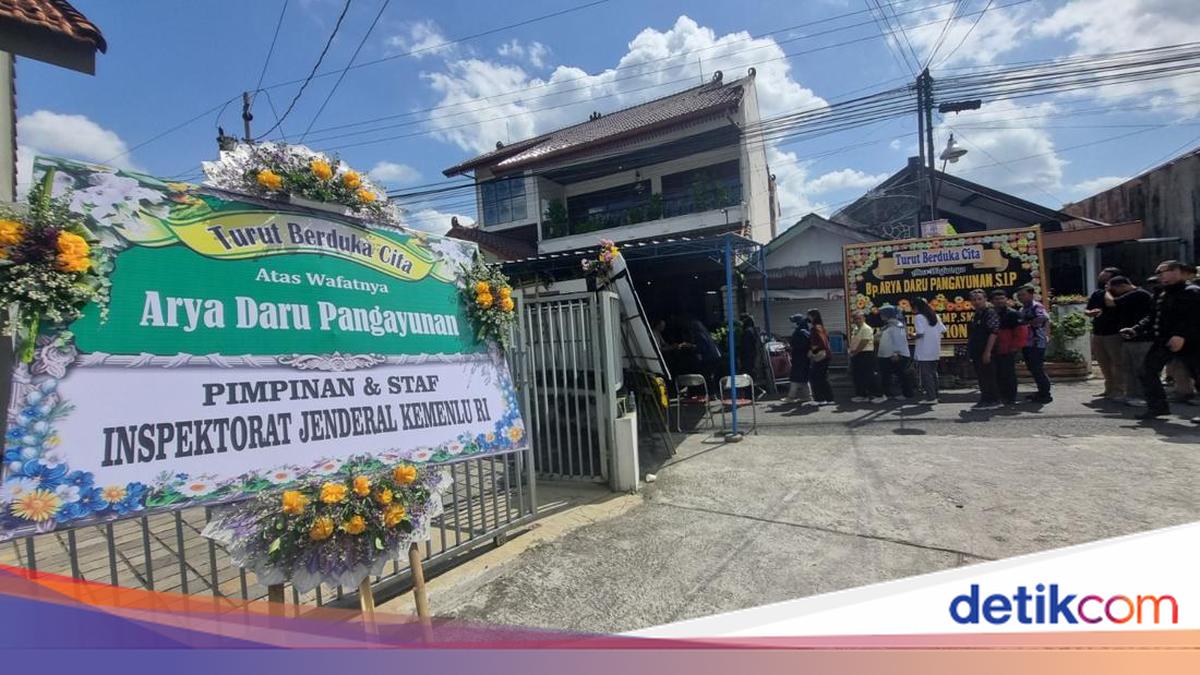 9 Fakta Arya Diplomat Muda Kemenlu Lulusan UGM Tewas Misterius