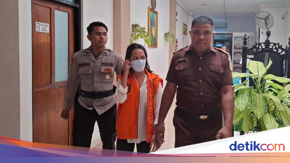 Kuasa Hukum Sebut Ada Perempuan Lain Dalam Kasus Eks Kapolres Ngada