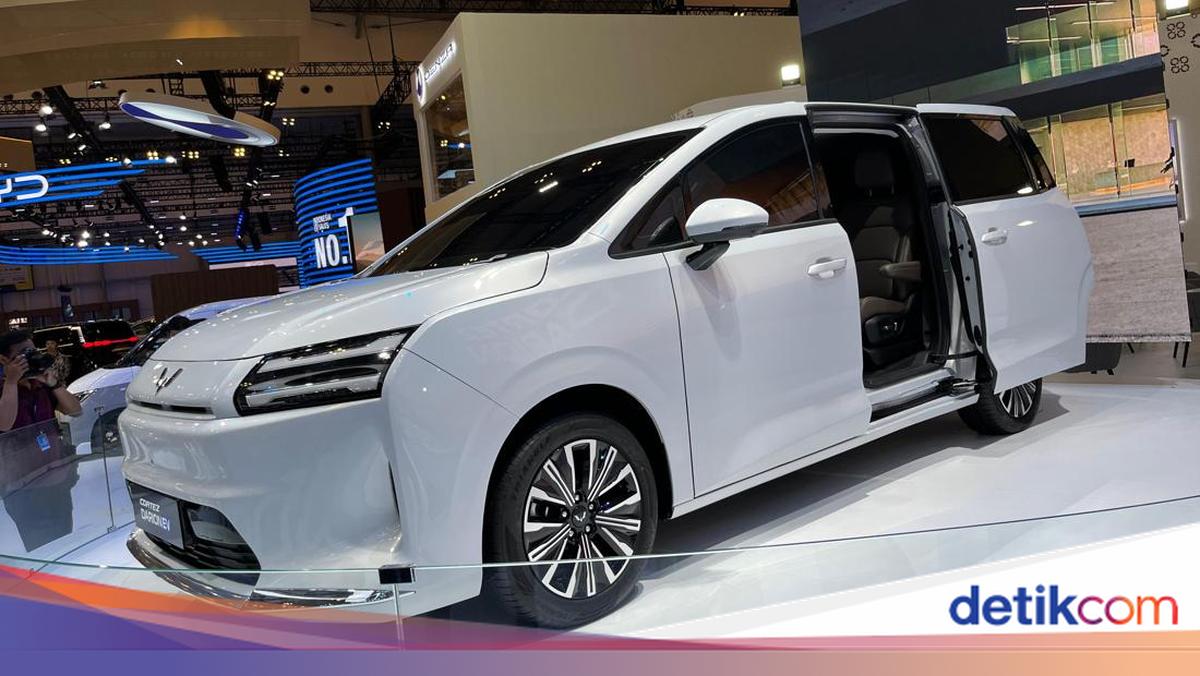 Ini Alasan Wuling Darion Pakai Pintu Geser
