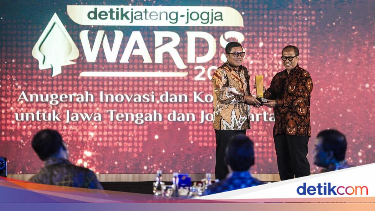 Ganti Sepatu Jebol Siswa, M Saleh Raih detikJateng-Jogja Awards 2025