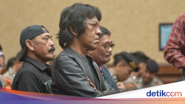 Deretan Tokoh PDIP Kompak Hadiri Sidang Vonis Hasto