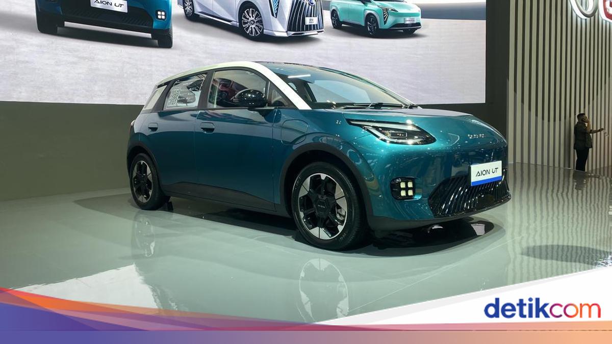 Perbandingan Harga AION UT, Wuling Cloud EV, dan BYD Dolphin