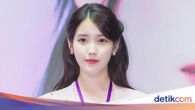 IU Gantikan NewJeans, Kini Jadi Duta Promosi Bea Cukai Bandara Incheon