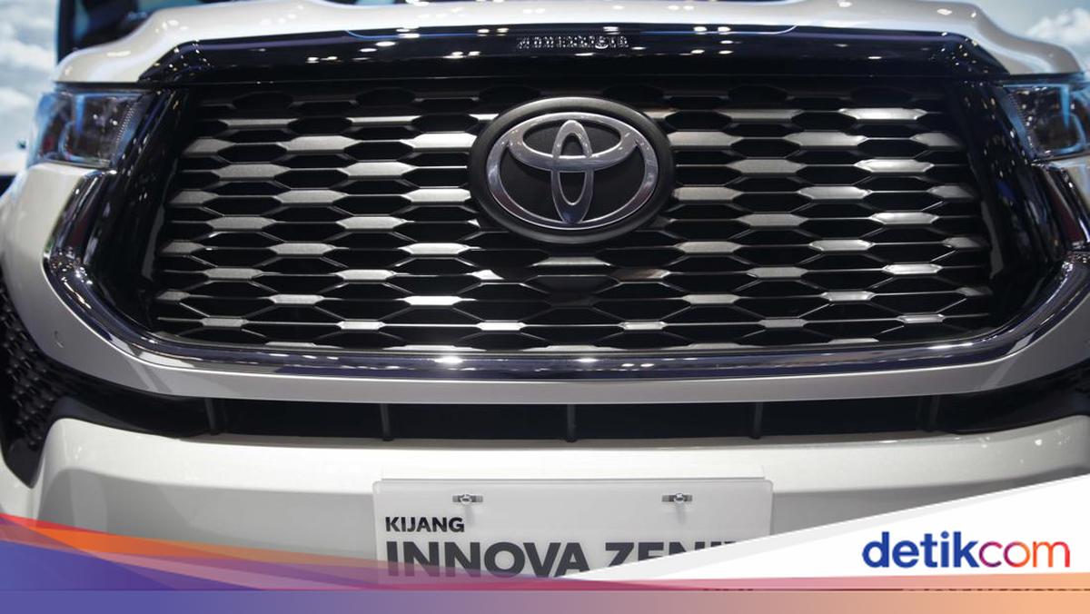 Segini Harga Pasaran Kijang Innova Zenix Hybrid Bekas Tahun 2023