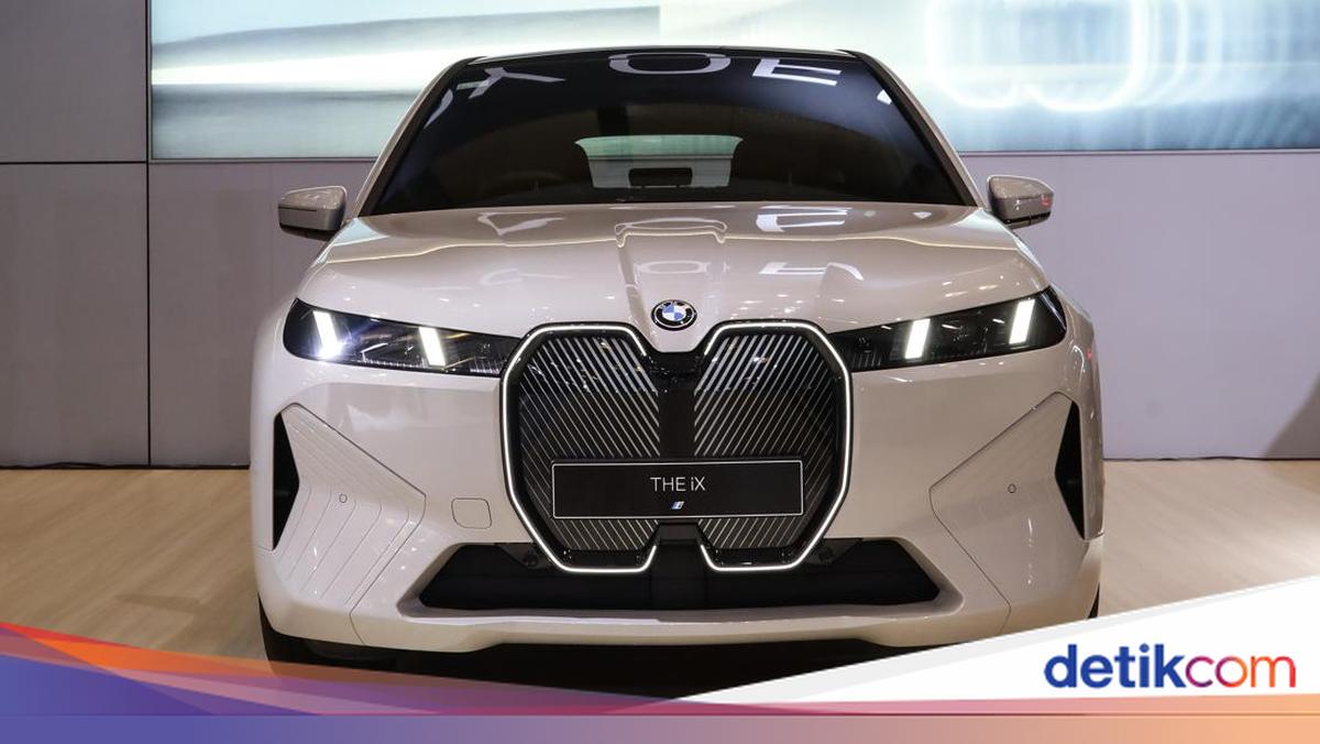 BMW iX Terbaru Resmi Dijual di Indonesia, Apa Bedanya dengan yang Lama?
