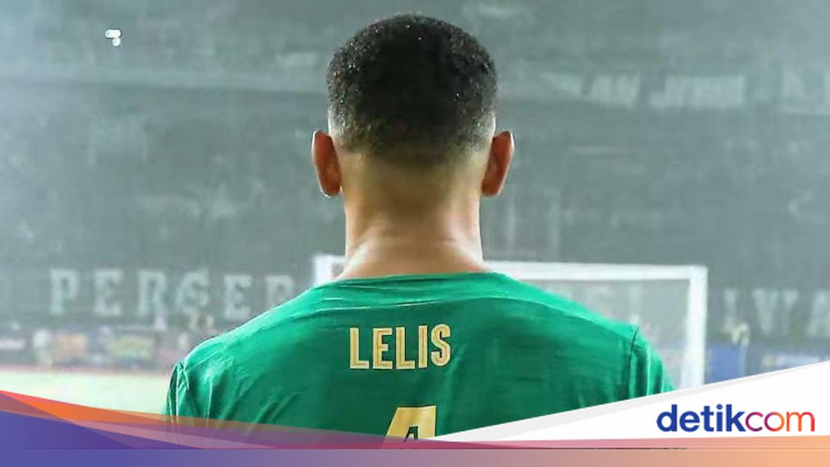 Leo Lelis Kembali Berseragam Persebaya