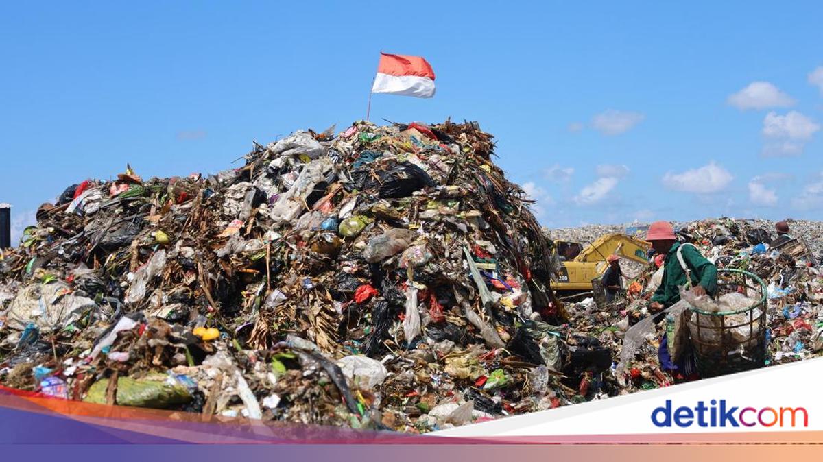 Menteri LH Tunda Penutupan TPA Suwung hingga 28 Februari 2026!