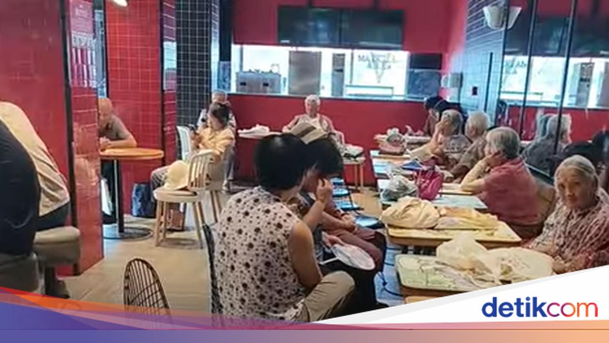 Di China Sedang Viral Fenomena Orang Tua 'Ngadem' di Restoran