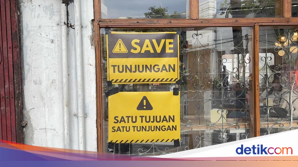Kafe-Resto Ramai-ramai Tempel Poster 'Selamatkan Tunjungan', Ada Apa?
