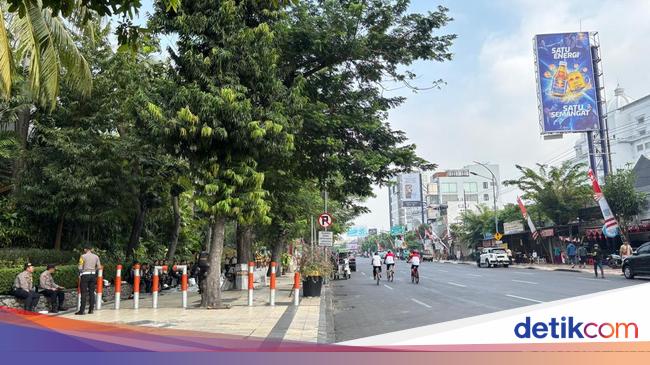 Jalan Embong Malang Surabaya Kembali Dibuka Usai Tawuran Mencekam
