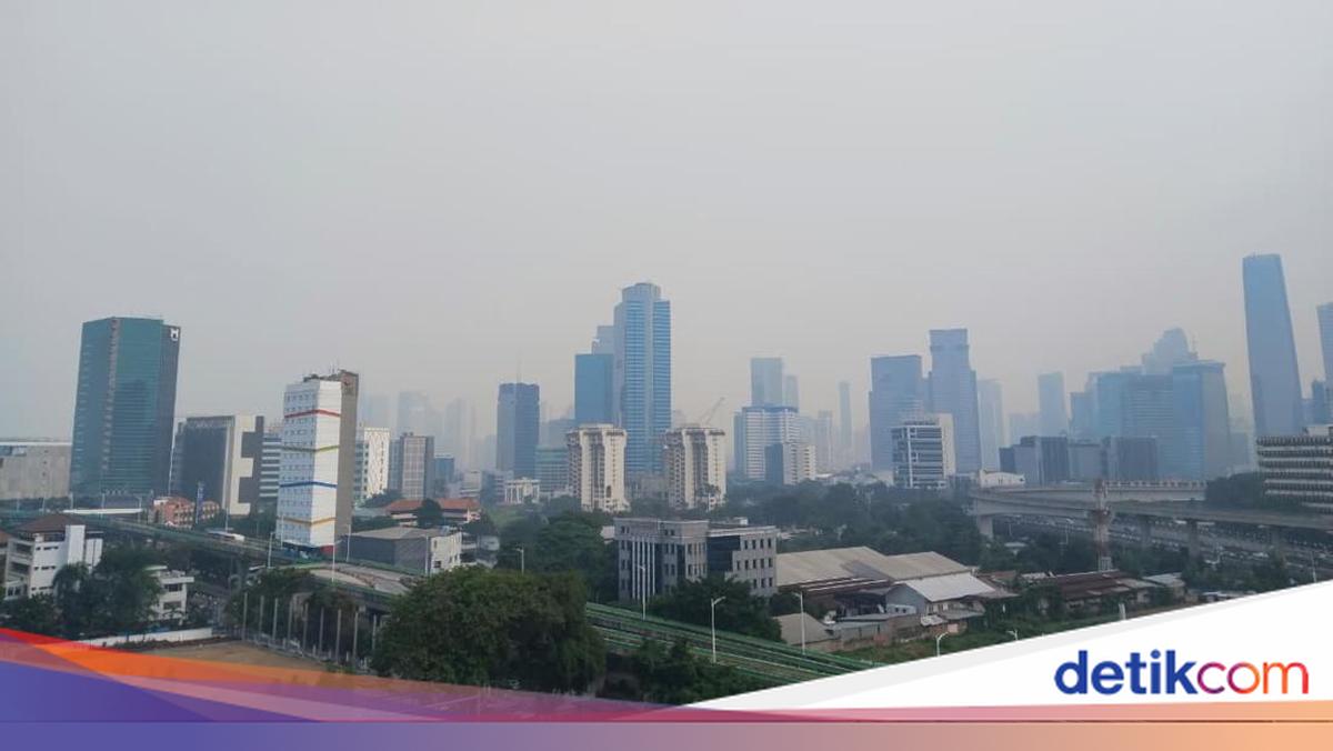 Udara Jakarta Terpantau Tidak Sehat Pagi Ini