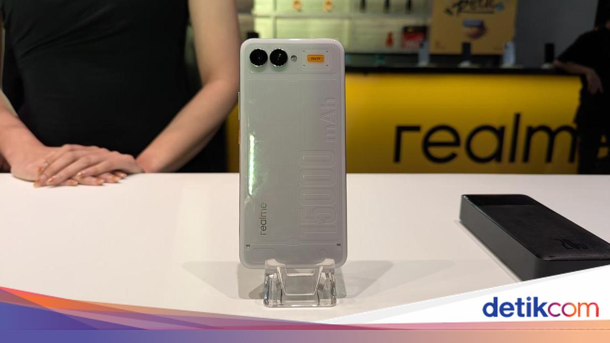 Ini HP Realme dengan Baterai 15.000 mAh, Lebih Tipis dari Power Bank